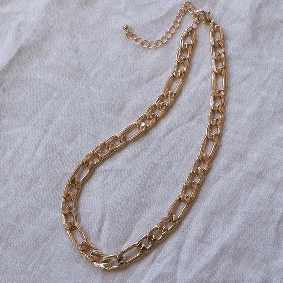 Princess Polly | Jewelry | Princess Polly Gold Chain Necklace | Poshmark
